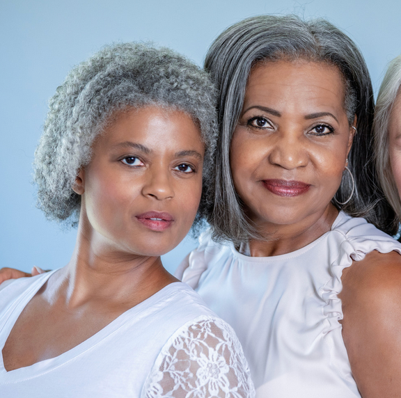 Embracing the Journey: 3 Essential Tips for Growing Out Color on Natur ...